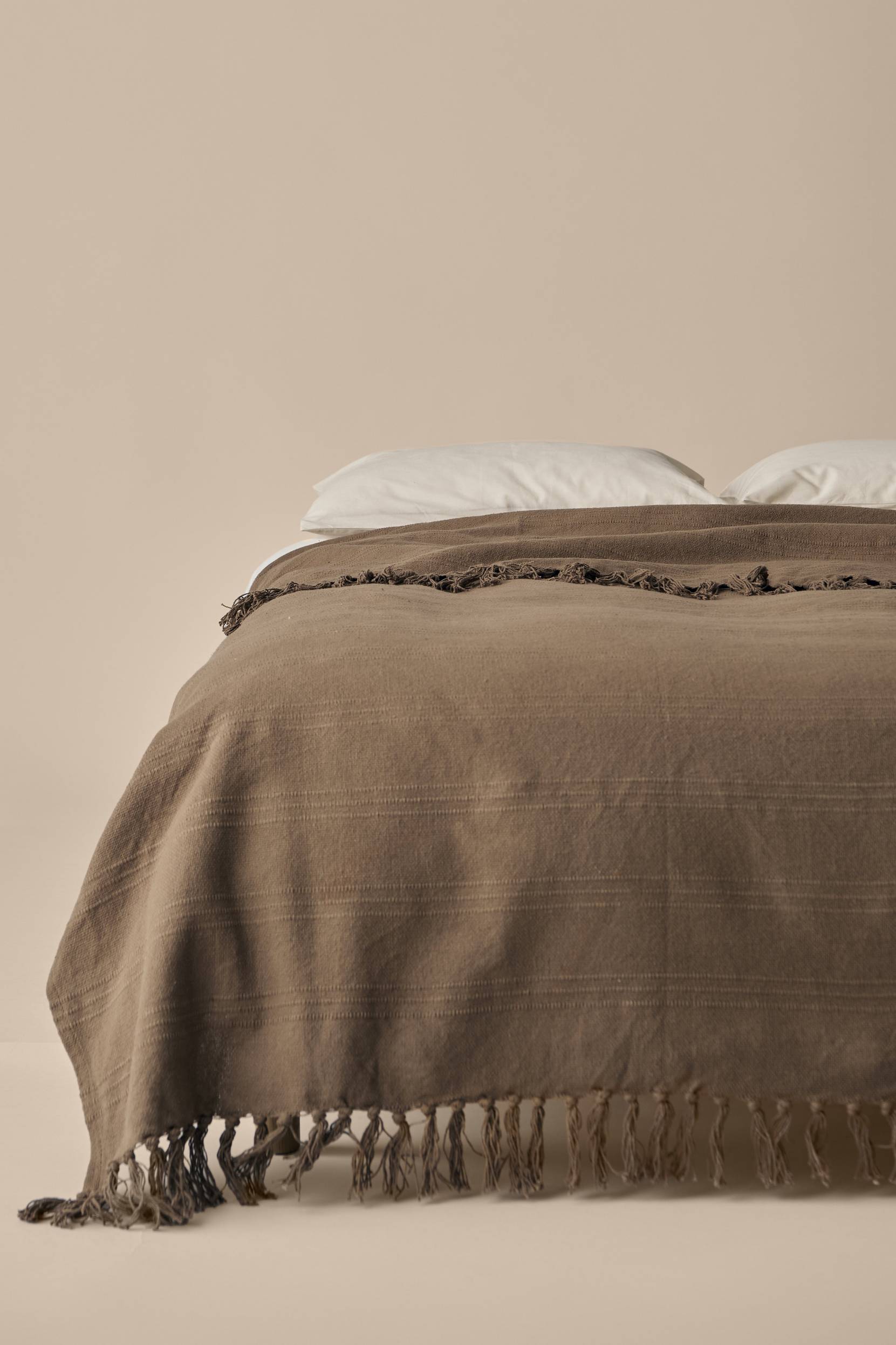 Brunt sengeteppe - Finn den beste prisen på Prisjakt