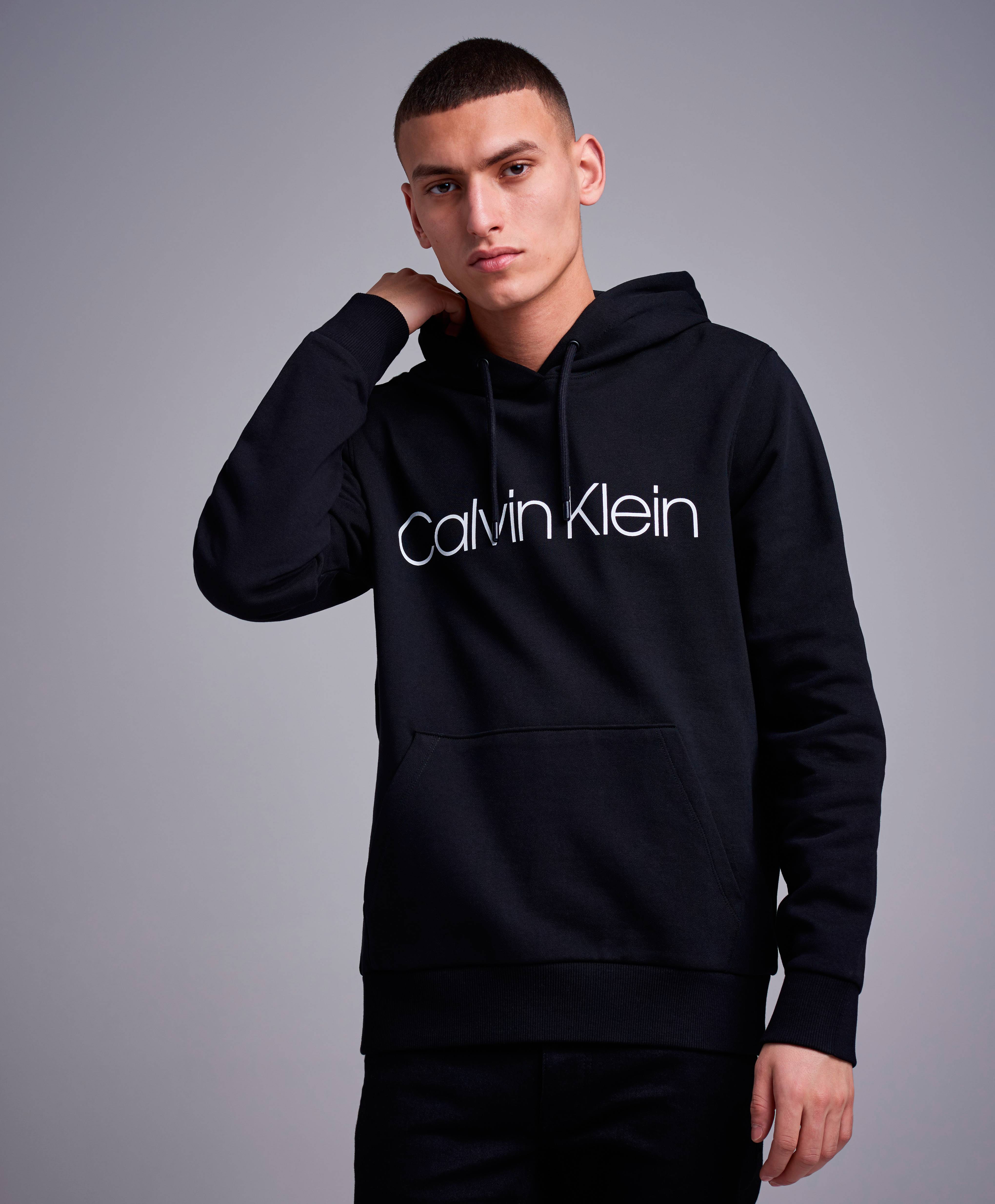Calvin Klein Hoodie Cotton Logo Hoodie - Svart - Kläder- Stayhard.se